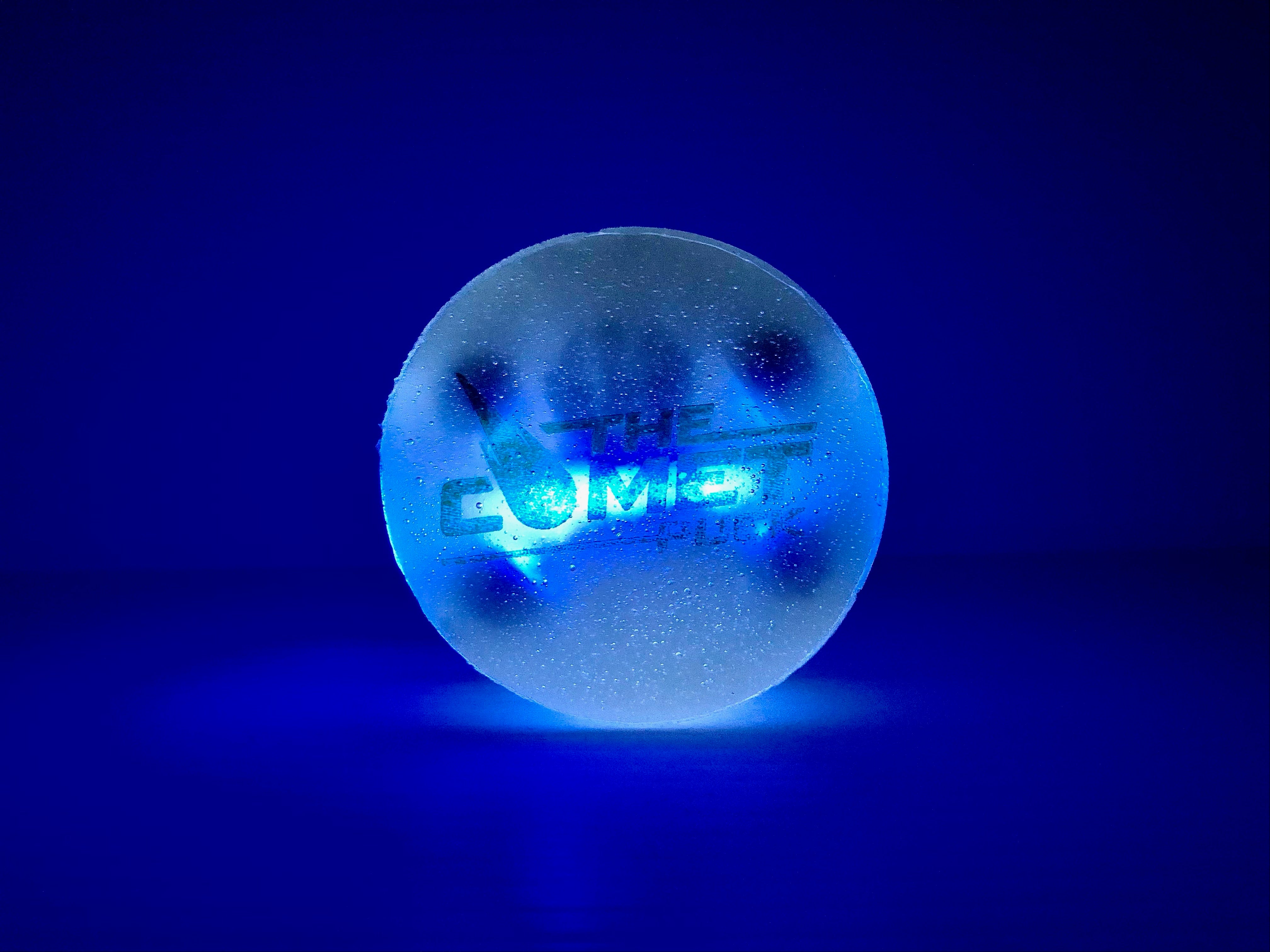 Comet ICE Puck (Blue). Glow Puck. L.E.D Hockey Puck. Light Up Puck. – Comet Puck